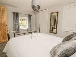 Casa de Campo | 2 quartos, com decoração personalizada, com mobília individualizada 