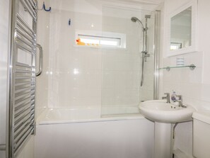 Casa de Campo | Casa de banho | Um polibã 