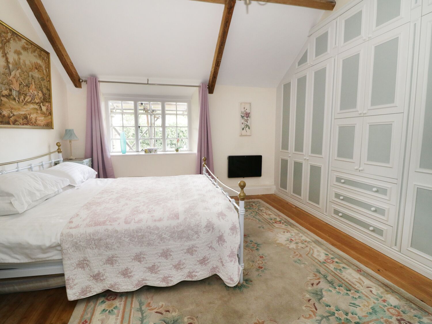 Casa de Campo | 6 quartos, com decoração personalizada, com mobília individualizada 