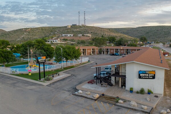 White's City Cavern Inn - New Mexico
