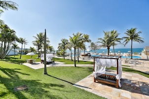 Suíte luxo, vista para o mar | Vista para o jardim