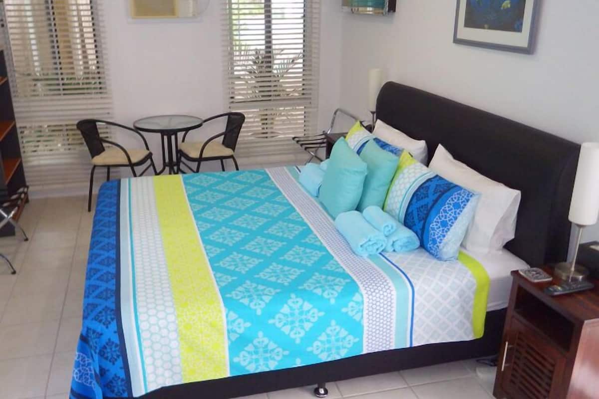 Casa de campo, 1 cama King | Wi-Fi de cortesia, roupa de cama