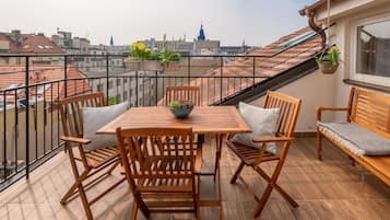 Apartamento, 2 quartos, para não fumantes, terraço | Vista para a cidade
