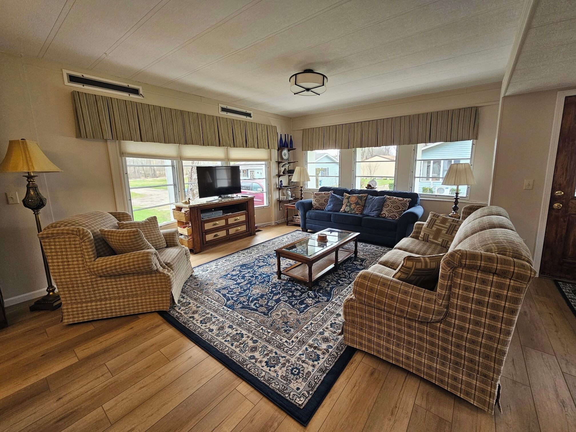 Muskegon River Cottage Just Steps From The River On A Low Bank. - Michigan