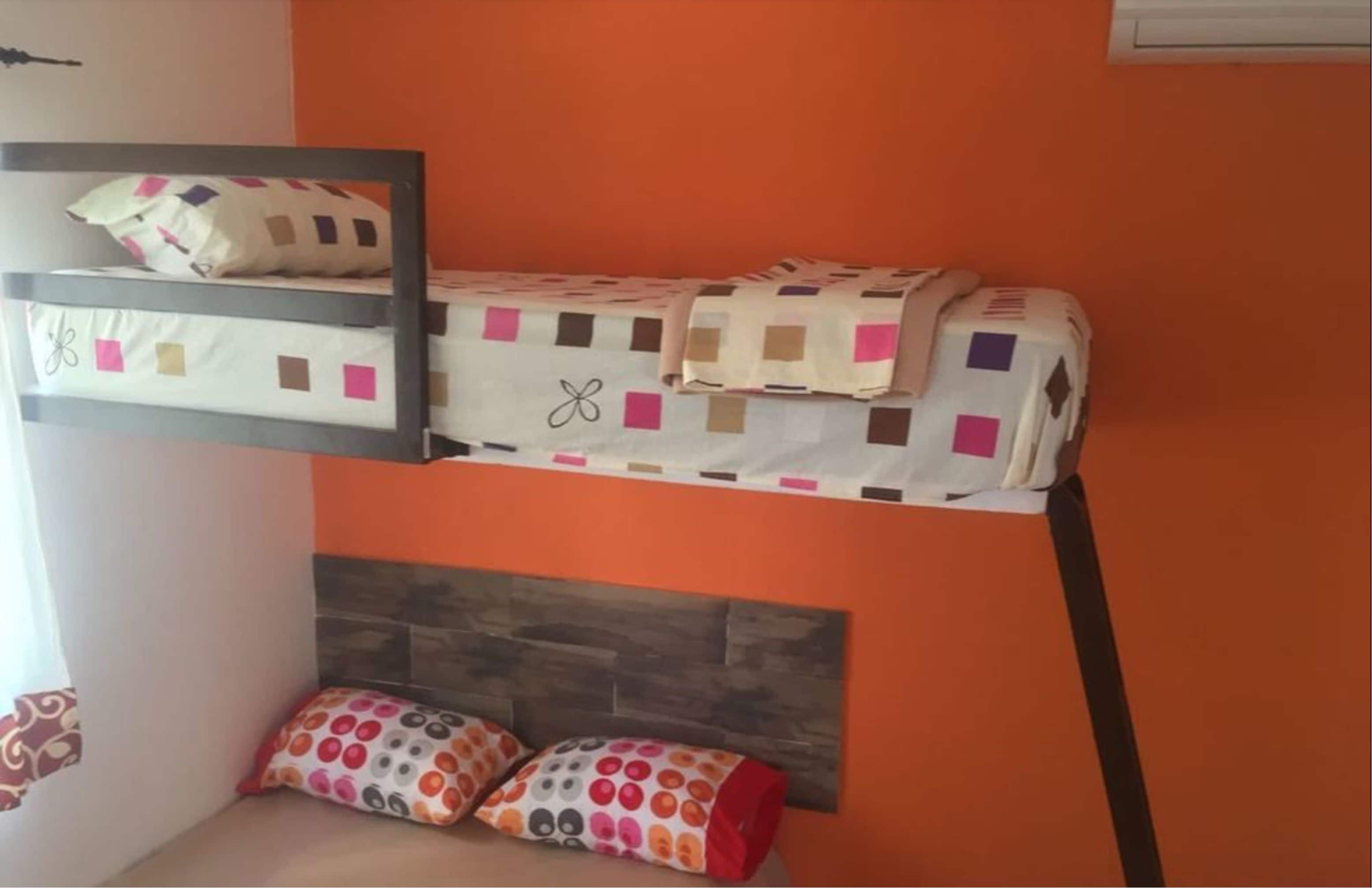 Apartamento Familiar, várias camas, não fumadores | 3 quartos, ferro/tábua de engomar, roupa de cama fornecida 