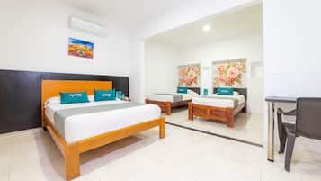 Quarto Quádruplo | 1 quarto, Wi-fi grátis, roupa de cama fornecida