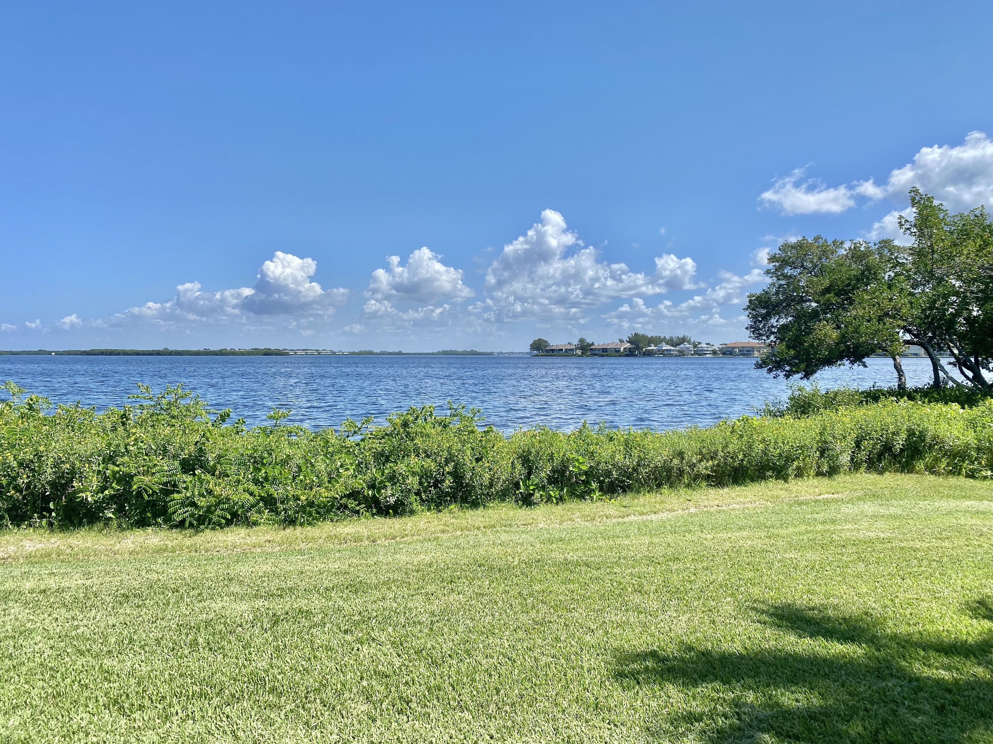 10 Best Vrbo Vacation Rentals In Runaway Bay, Bradenton Beach, Florida ...