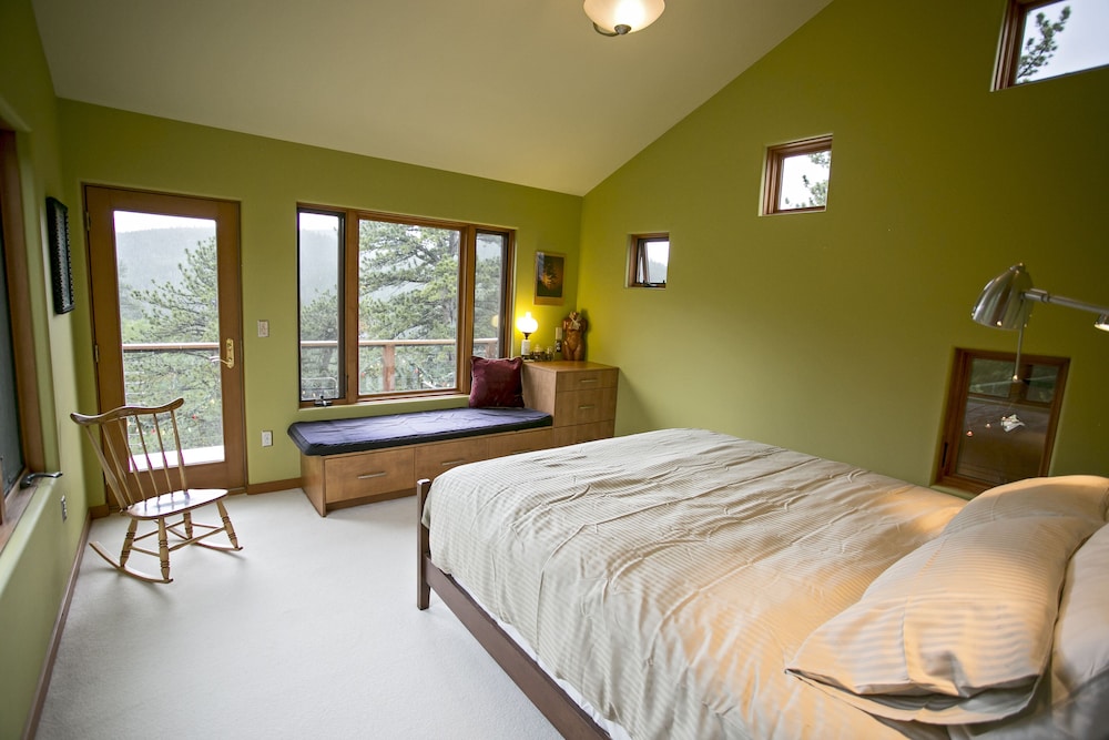 Des Pins Qui Montent - Mountain Modern Nederland Retreat - Nederland, CO