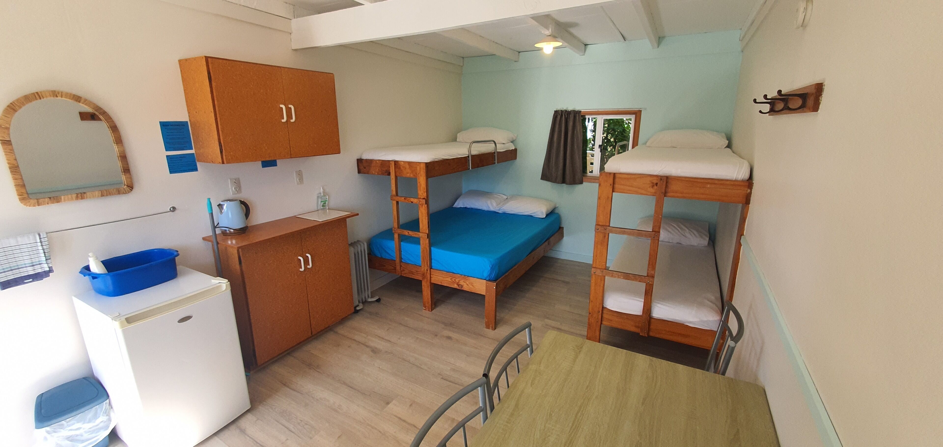 Wi-fi grátis, roupa de cama fornecida 