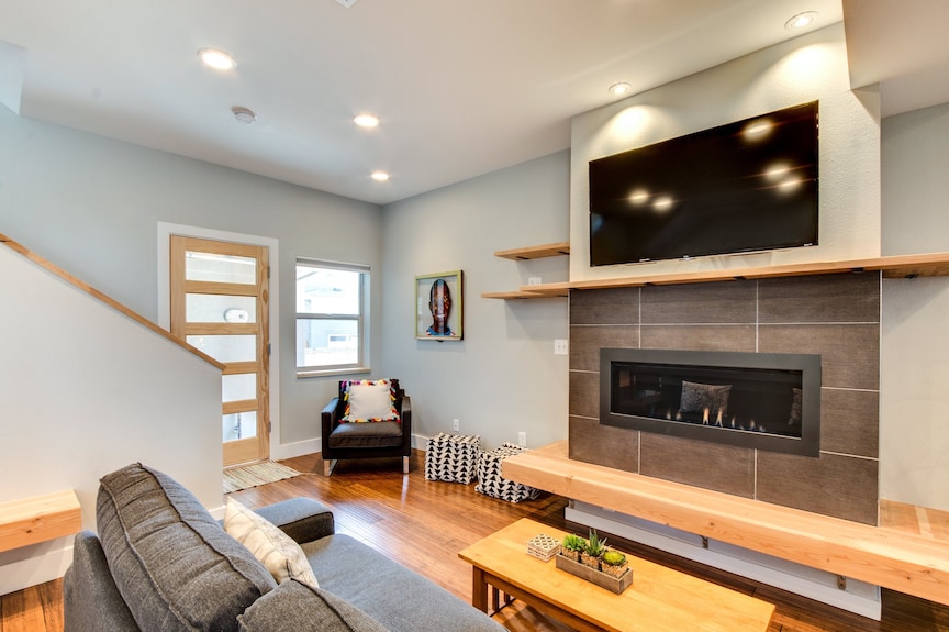 ダウンタウンビューとブリュー - フォート・コリンズ, CO