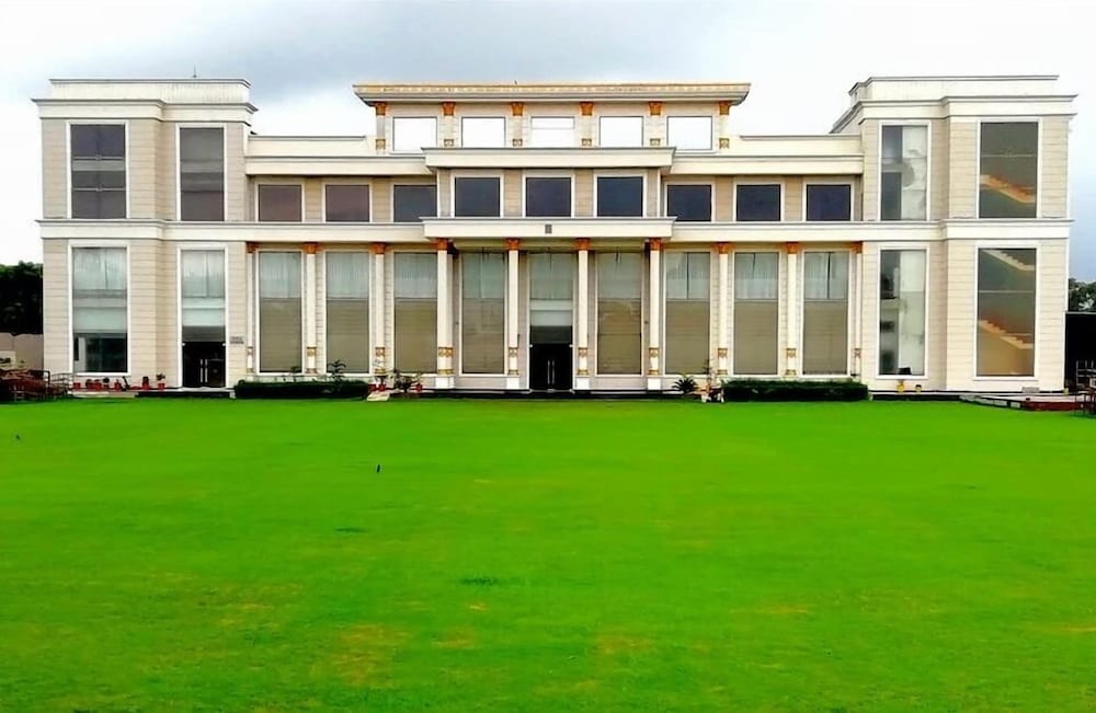Hotel Wedcation By Tivoli – Ambala - Ambala