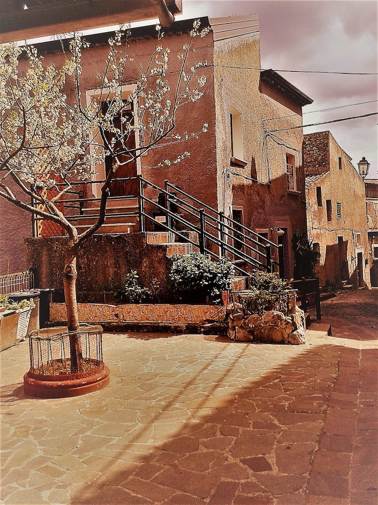 Casa Aurora - Atena Lucana