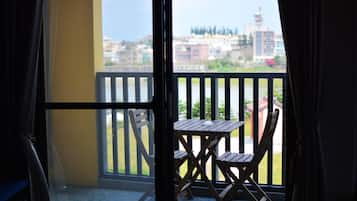 Quarto Quádruplo, vista para o oceano (204) | Terraço/pátio interior