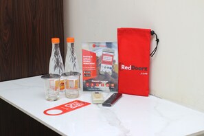 Secretária, Wi-fi grátis, roupa de cama fornecida