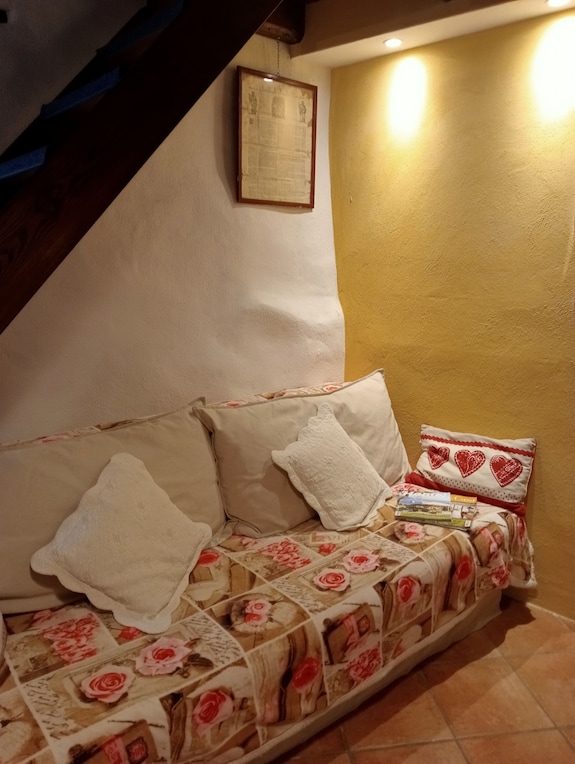 Chalet De Dos Habitaciones En Antey Saint Andrè - Chamois