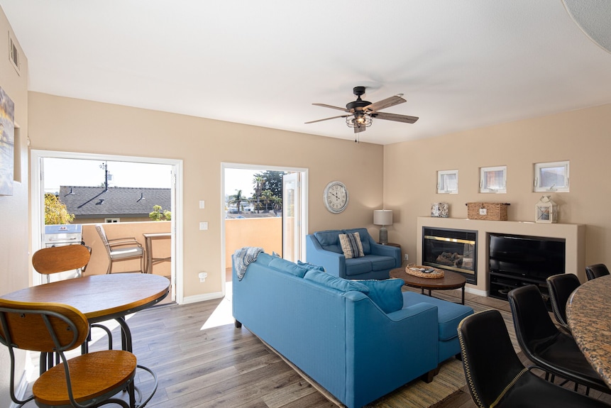 Profitez De La Vue Sur L'océan Pacifique Bleu Sur Un Balcon Privé Au Centre-ville De Pismo! - Pismo Beach, CA