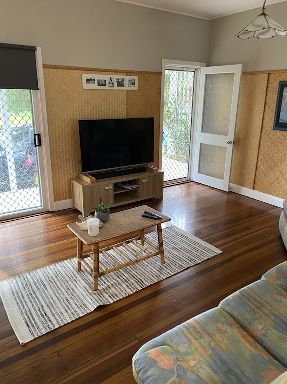 イルカブルービーチハウス - ヤンバ