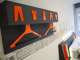 Espaço de trabalho para notebook, quartos à prova de som