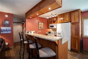 Uma máquina de lavar louça