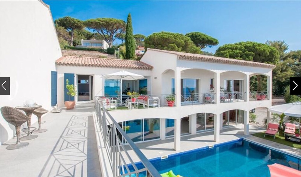 Neu! Traumvilla Primerose Mit Atemberaubendem Meerblick Und Beheiztem Pool! - Sainte-Maxime