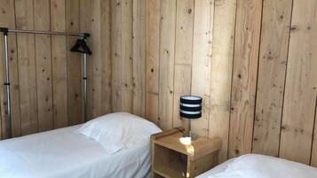 Suite Familiar | 1 quarto, cofre no quarto, Wi-fi grátis, roupa de cama fornecida