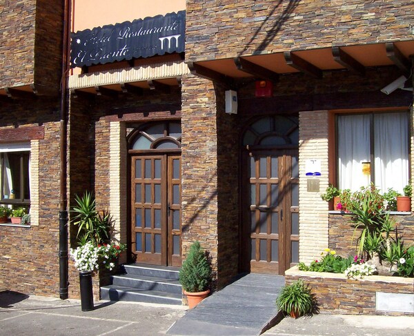 Hotel El Puente - Pinofranqueado