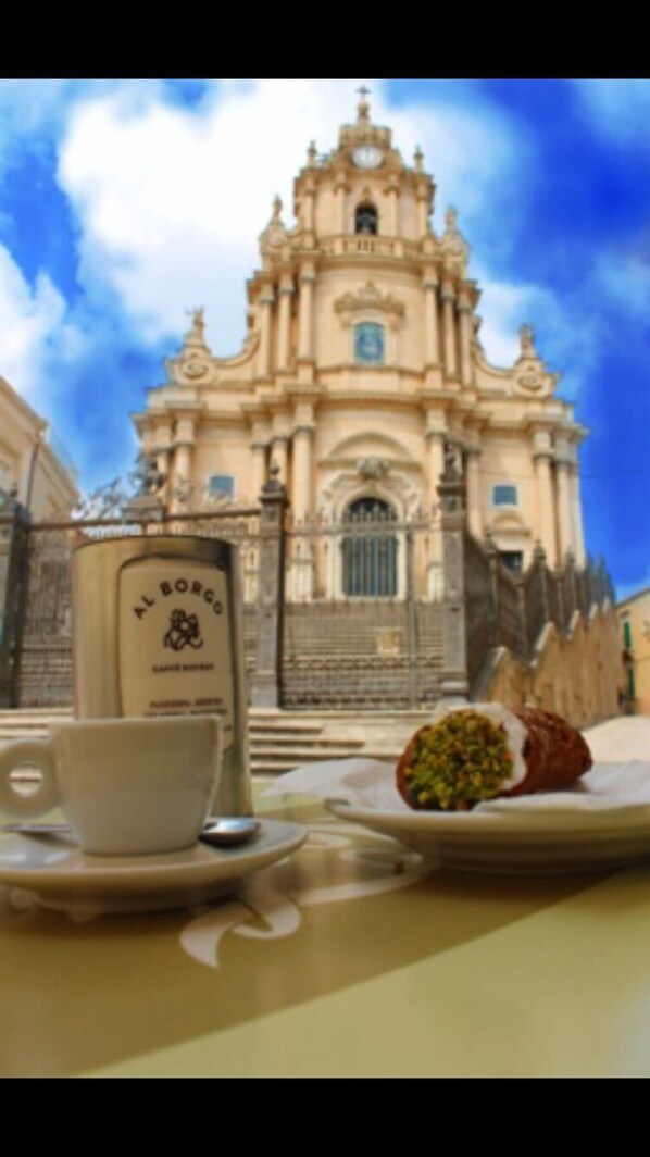 Pequeno-almoço inspirado na cozinha local diário incluído