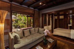Luxury Pool Villa, 4 Bedrooms | Comodidade do quarto