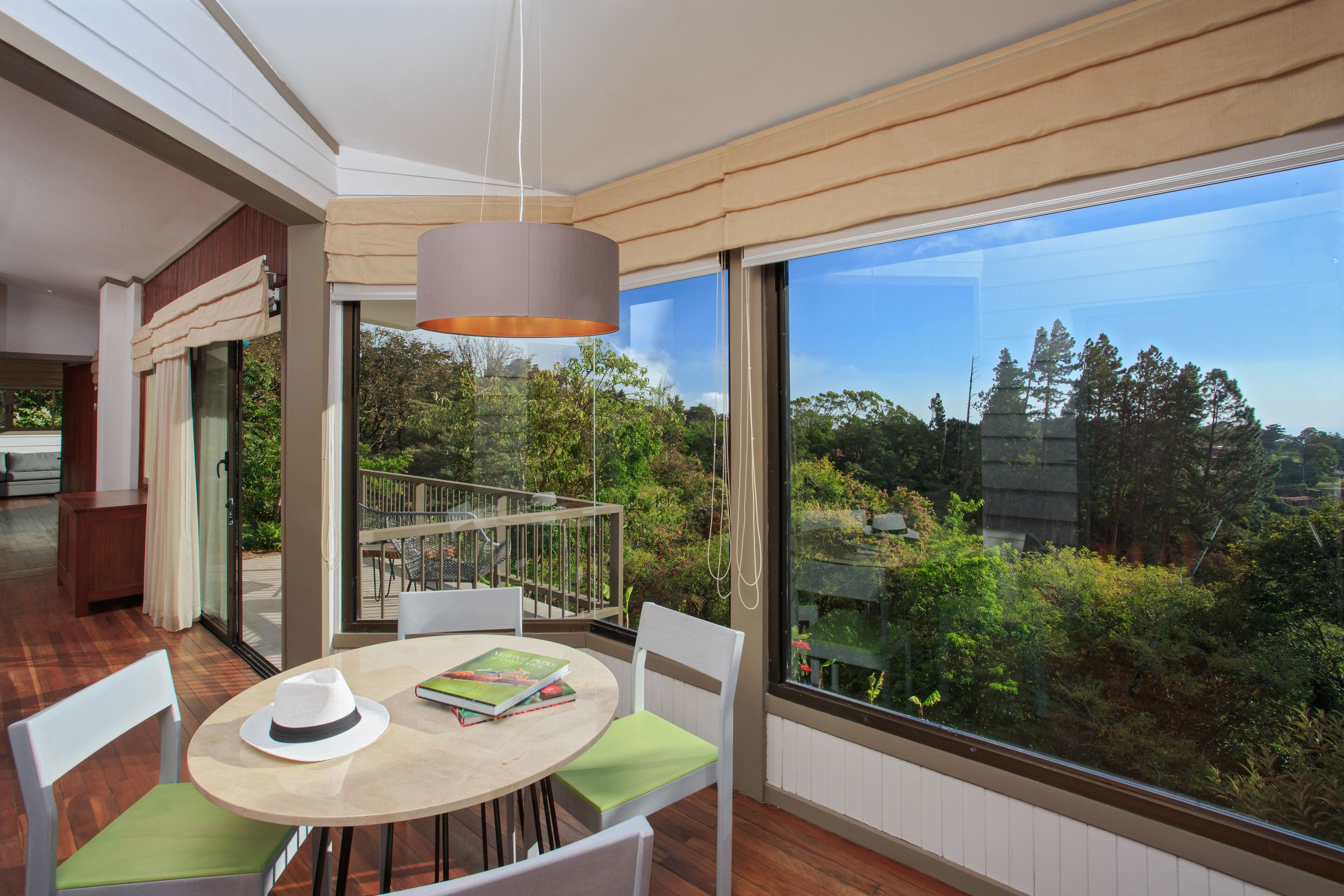 Senda Suite | 1 quarto, minibar com produtos grátis, cofre no quarto 