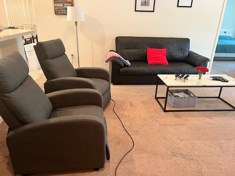 Beautiful Holiday Home With Private Swimming Pool Suitable For 6 People - Lake Wales, FL