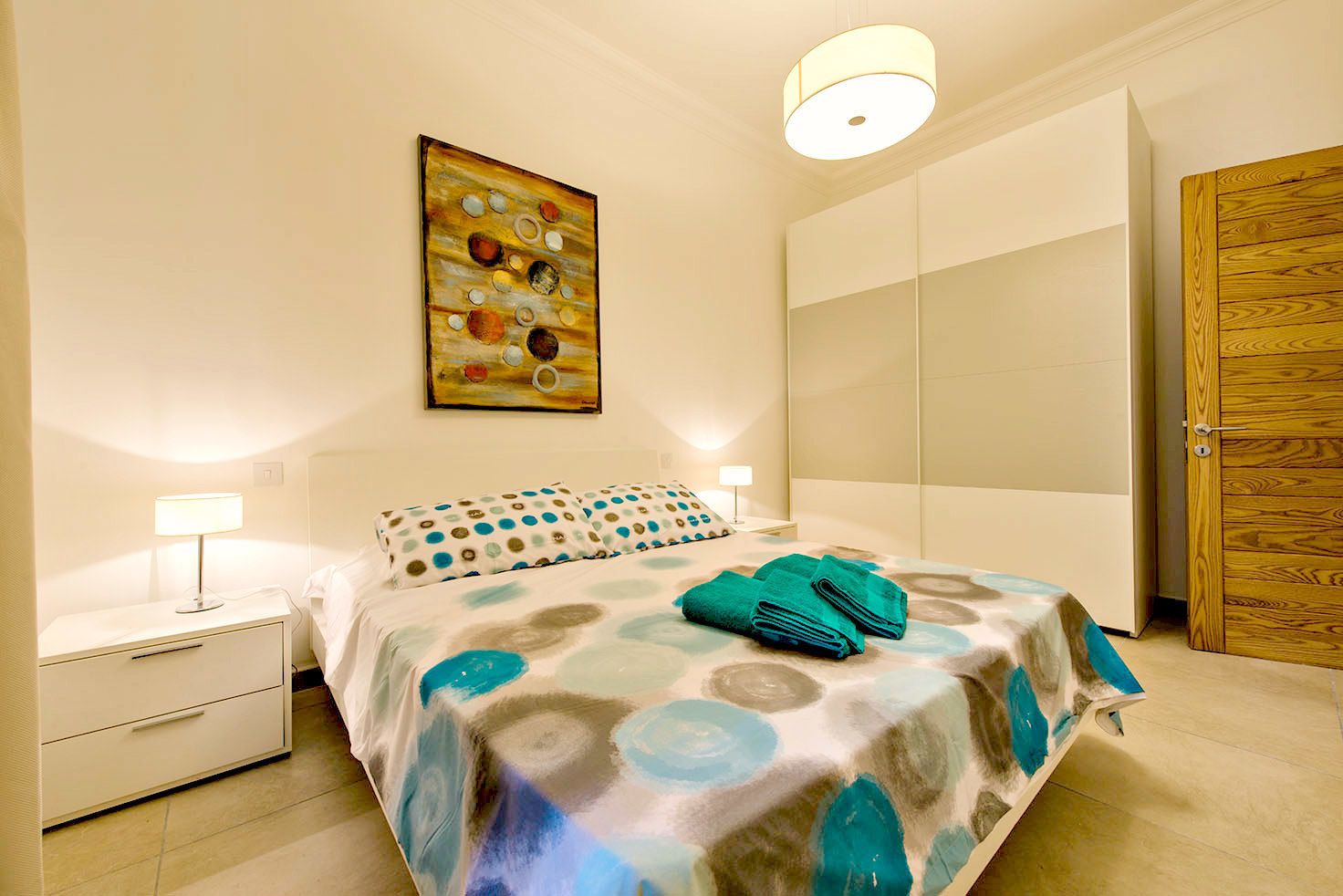 Apartamento, 1 quarto | 1 quarto, escrivaninha, espaço de trabalho para notebook