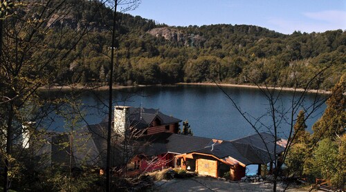 Magnificent Home With Lake Vistas H14 - San Carlos de Bariloche