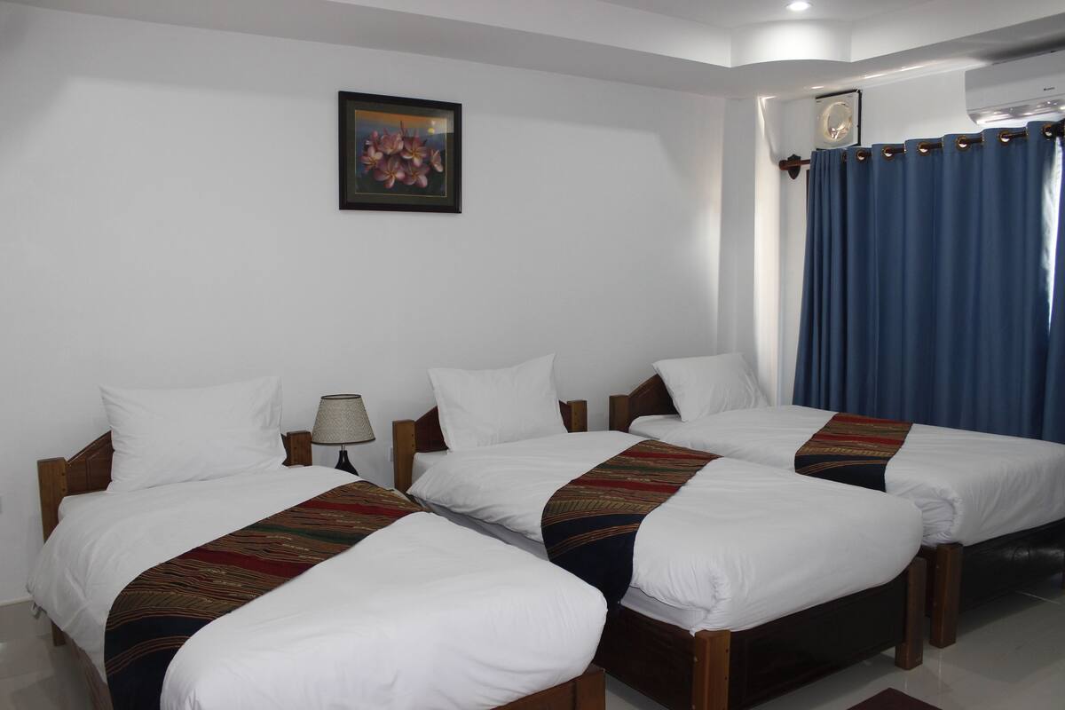 Quarto Triplo Standard | Wi-fi grátis, roupa de cama fornecida
