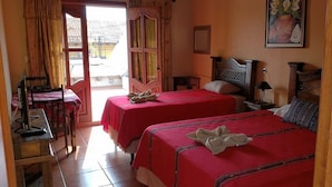 Quarto casal, várias camas, para não fumantes