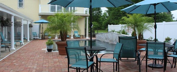 Hope And Glory Inn And Vineyard - Chesapeake Bay