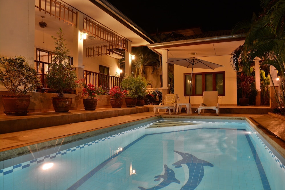 Villa De Lujo Con Piscina Privada, Spa, 3 Dormitorios, 3 Baños, 2 Terrazas. - Hua Hin