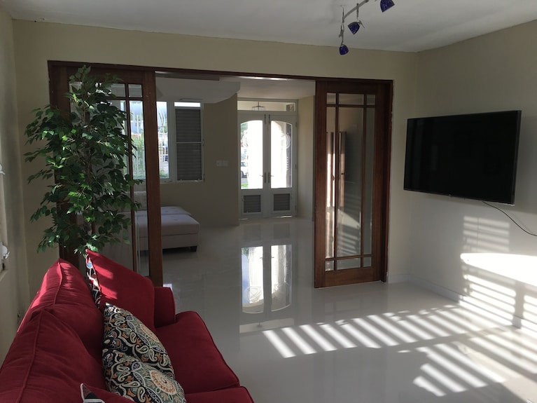 Luquillo Beach- Puerto Rico, Villa De Vacaciones De 4 Dormitorios Con Piscina Y Wifi - Puerto Rico