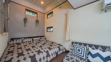Casa Móvel, não fumadores (Journey, Up to 4 People) | 1 quarto, secretária, Wi-fi grátis, roupa de cama fornecida