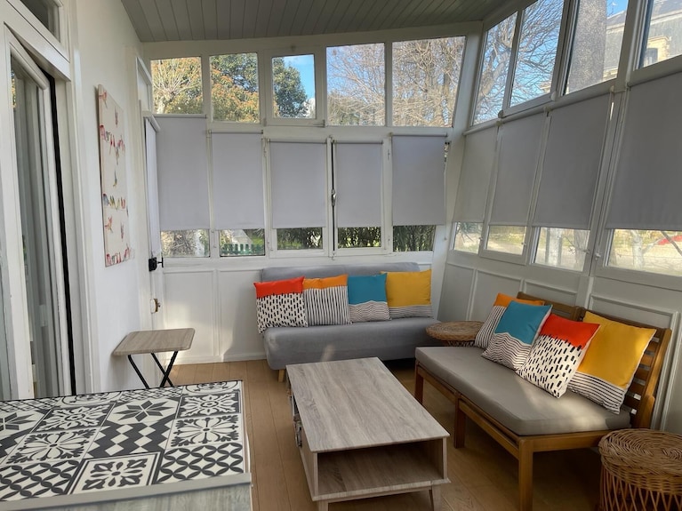 Gîte De Charme Climatisé "La Cabane" Et Son Jardin Privé Et Indépendant - Languedoc-Roussillon