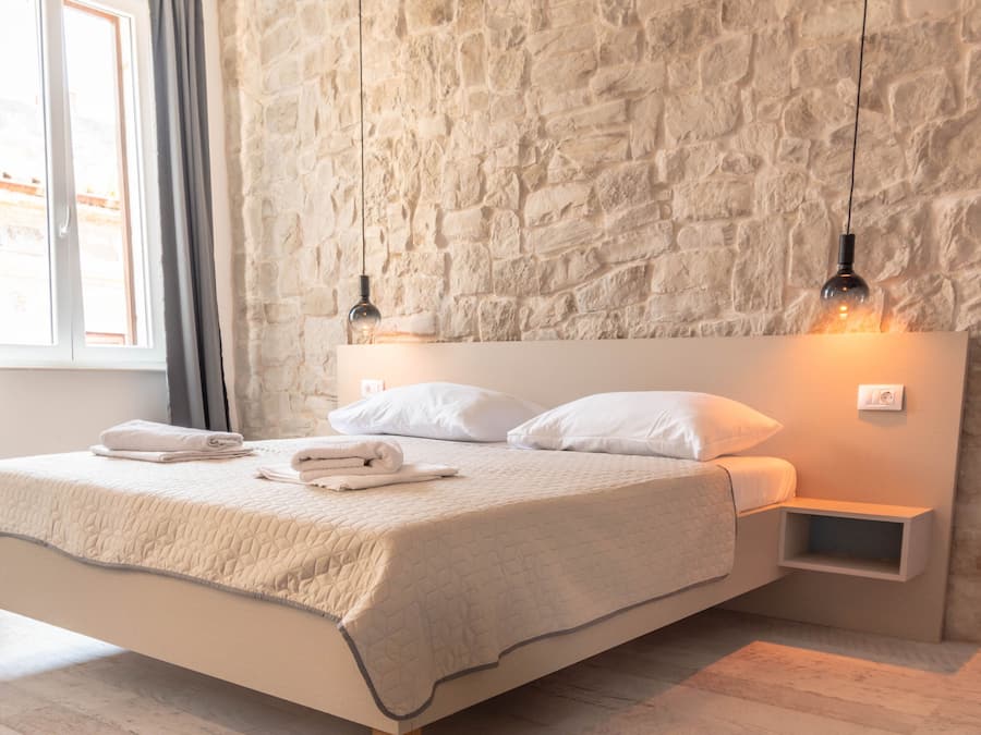 Suite-Estúdio Cidade | Secretária, ferro/tábua de engomar, Wi-fi grátis