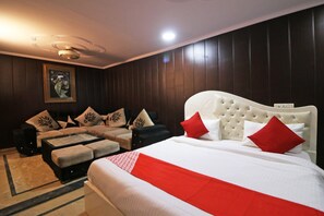 Quarto Duplo, 1 cama individual | Wi-fi grátis