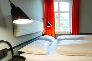 Minibar, secretária, quartos insonorizados 