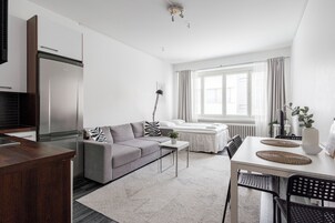 Apartamento Comfort, 1 quarto, Vista para a cidade | 1 quarto, com decoração personalizada, com mobília individualizada 