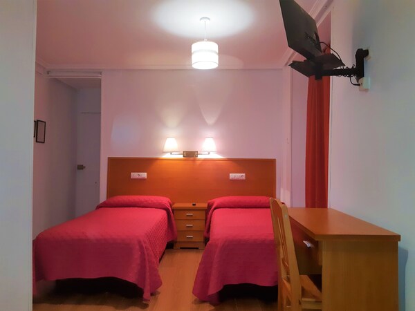 Pensión Martín - Jaén, España