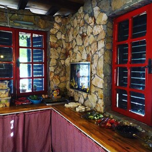 Pequeno-almoço tipo buffet diário incluído 