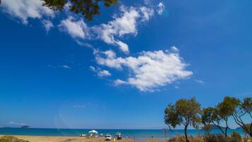Na praia