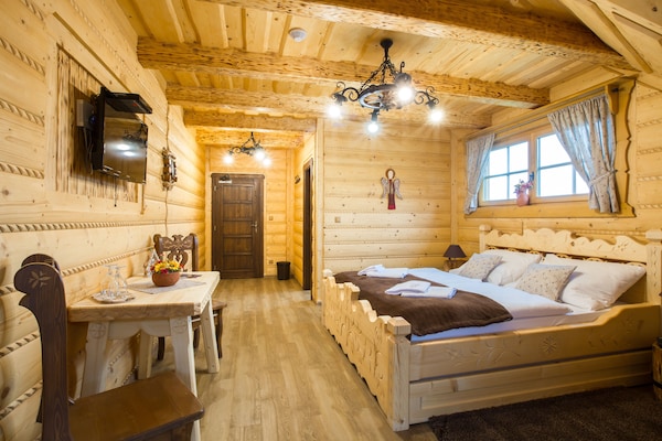 Zbojnícky Penzión - Slovakia