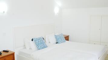 Quarto família | Cofres nos quartos, quartos à prova de som, berços grátis