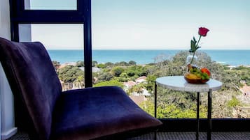 Quarto superluxo, vista para o oceano, no piso térreo | Vista do quarto