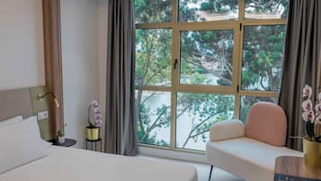 Quarto Standard, 2 camas individuais, não fumadores | Vista para o jardim